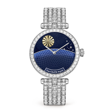 Maison Van Cleef & Arpels – Jewelry and High Jewelry, place Vendôme in ...