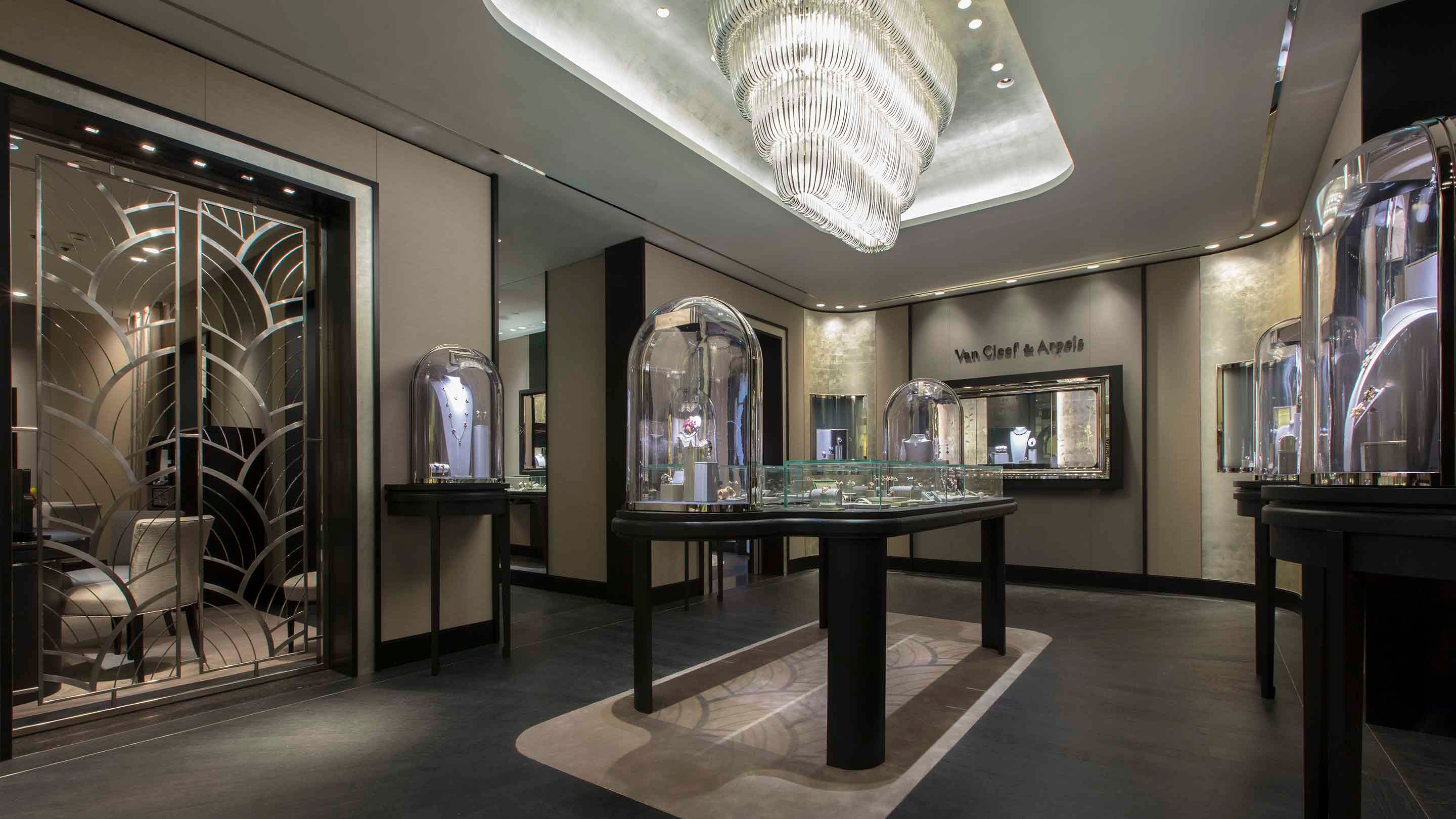 London - Harrods - Van Cleef & Arpels