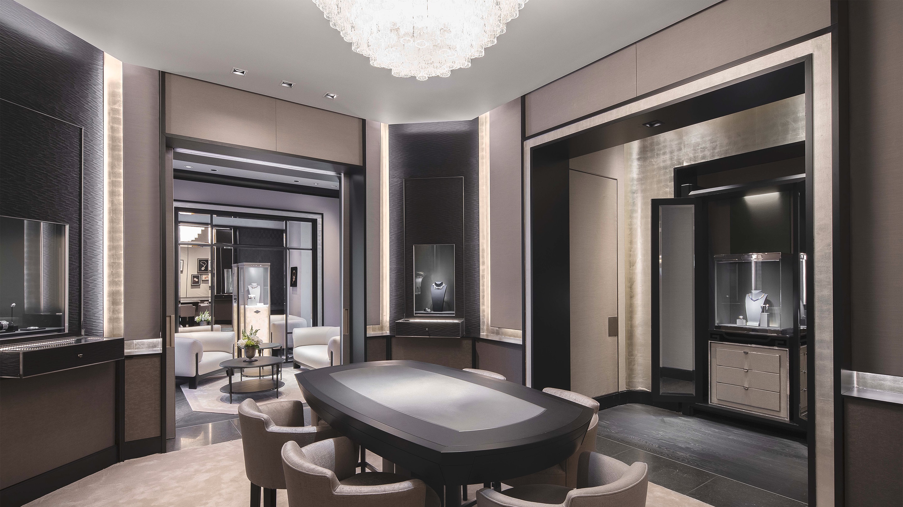 Boston - Newbury Street - Van Cleef & Arpels
