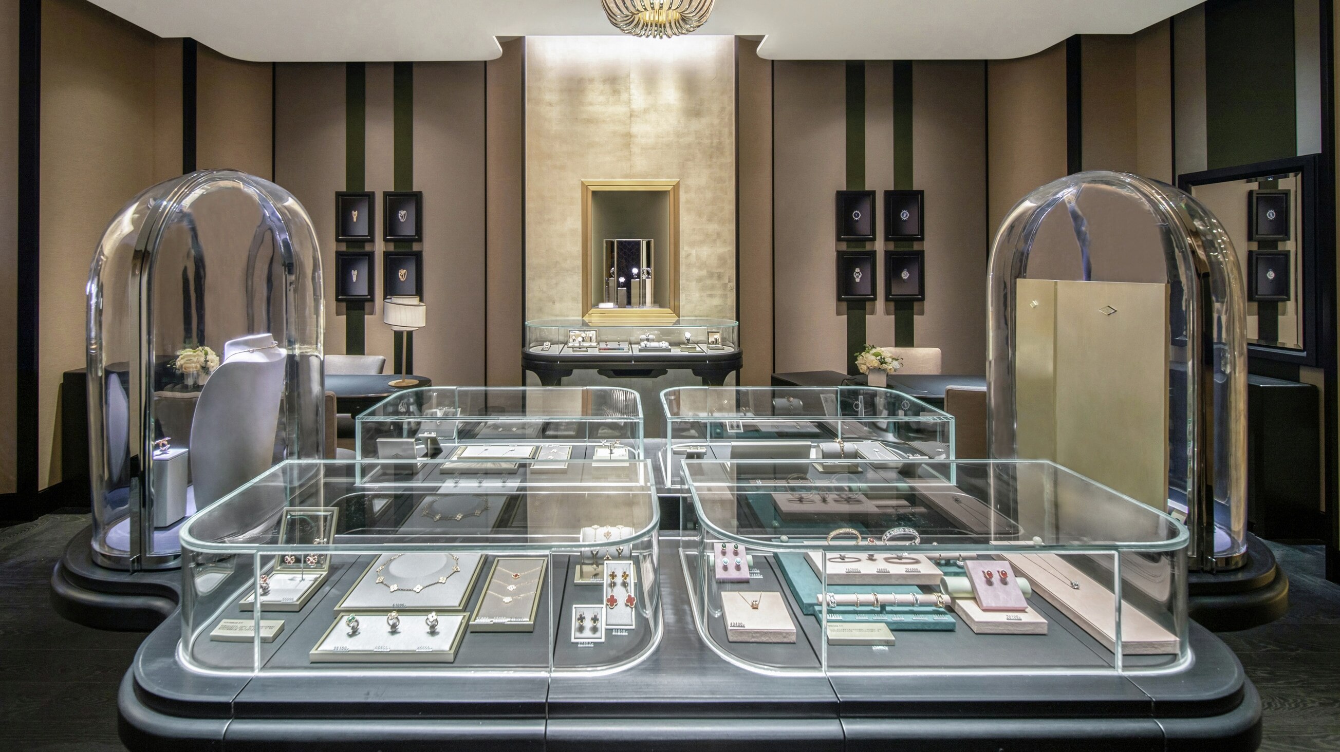 Hangzhou - MixC - Van Cleef & Arpels