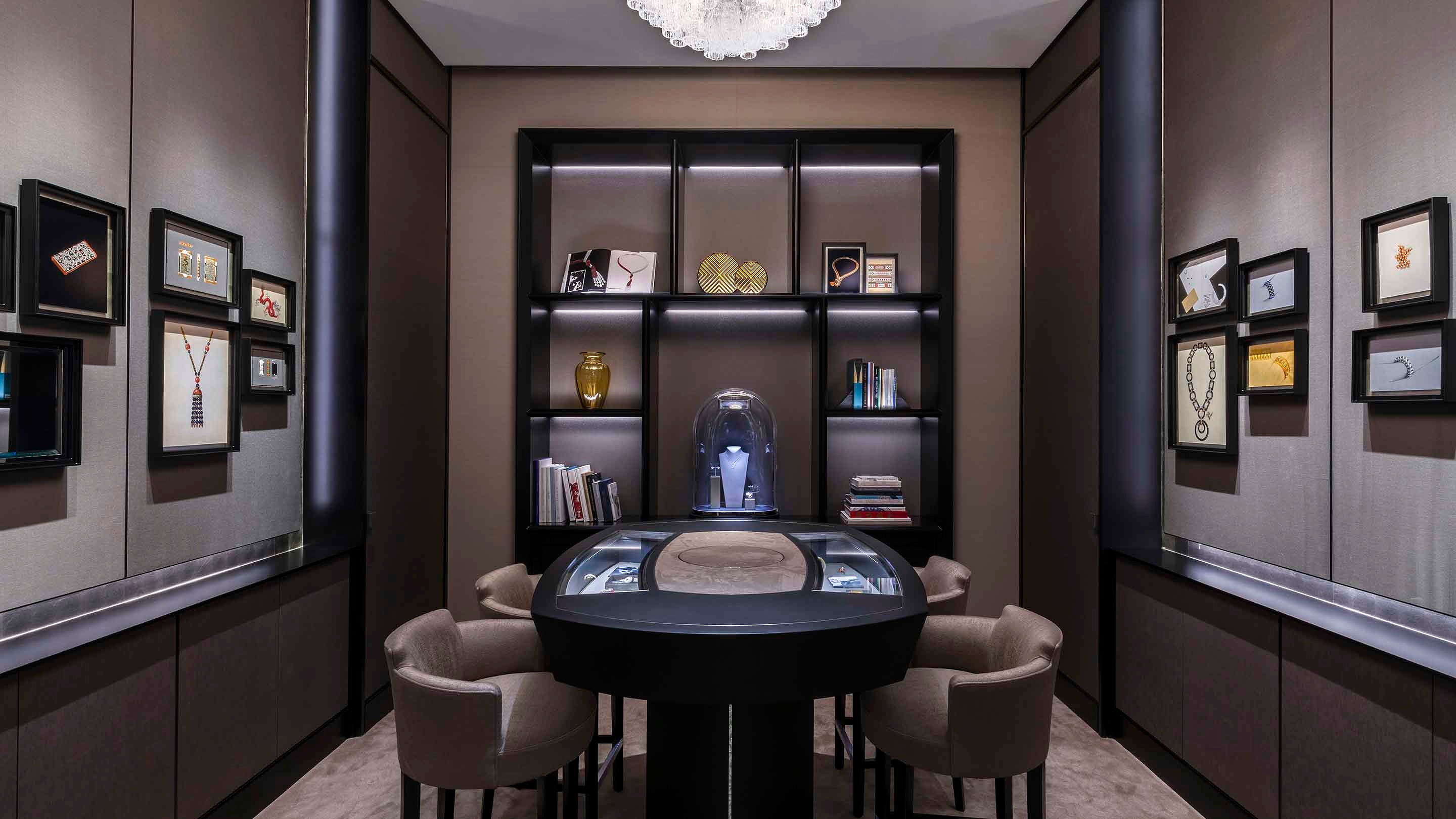 Hong Kong - K11 Musea - Van Cleef & Arpels