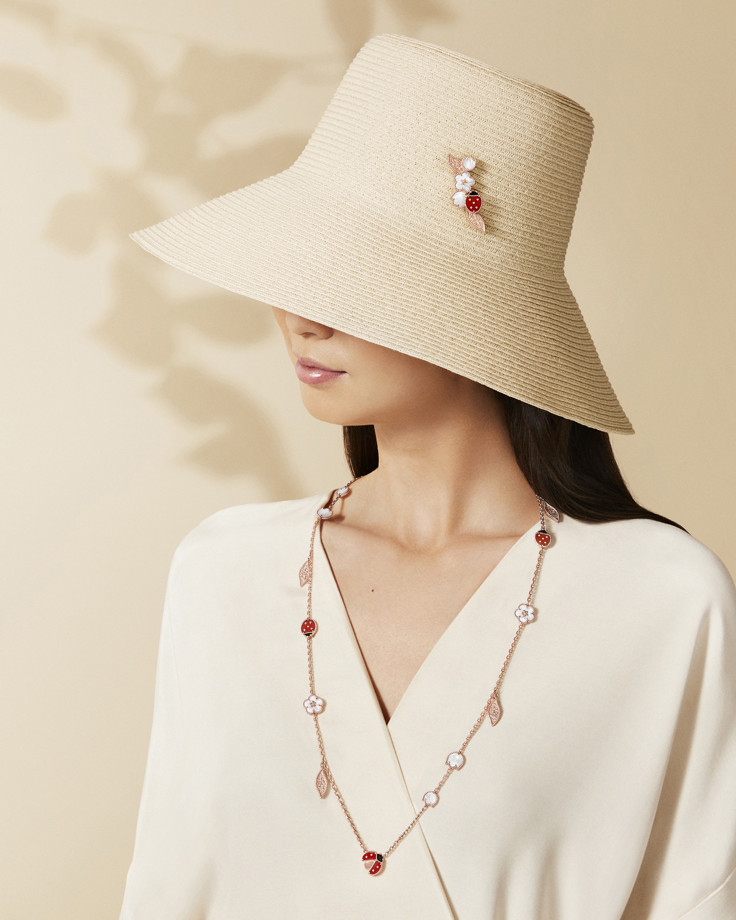 Maison Van Cleef & Arpels – Jewelry and High Jewelry, place Vendôme in ...