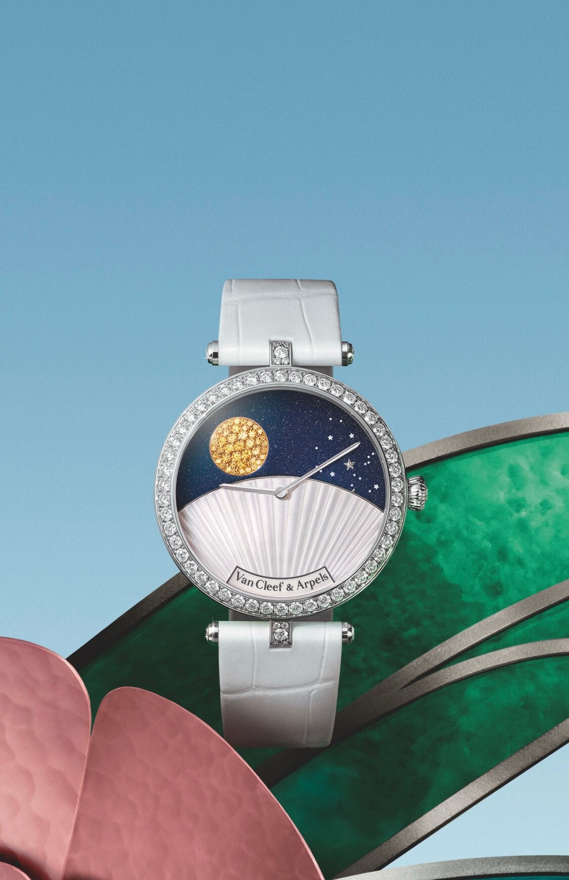 Maison Van Cleef & Arpels – Jewelry and High Jewelry, place Vendôme in ...