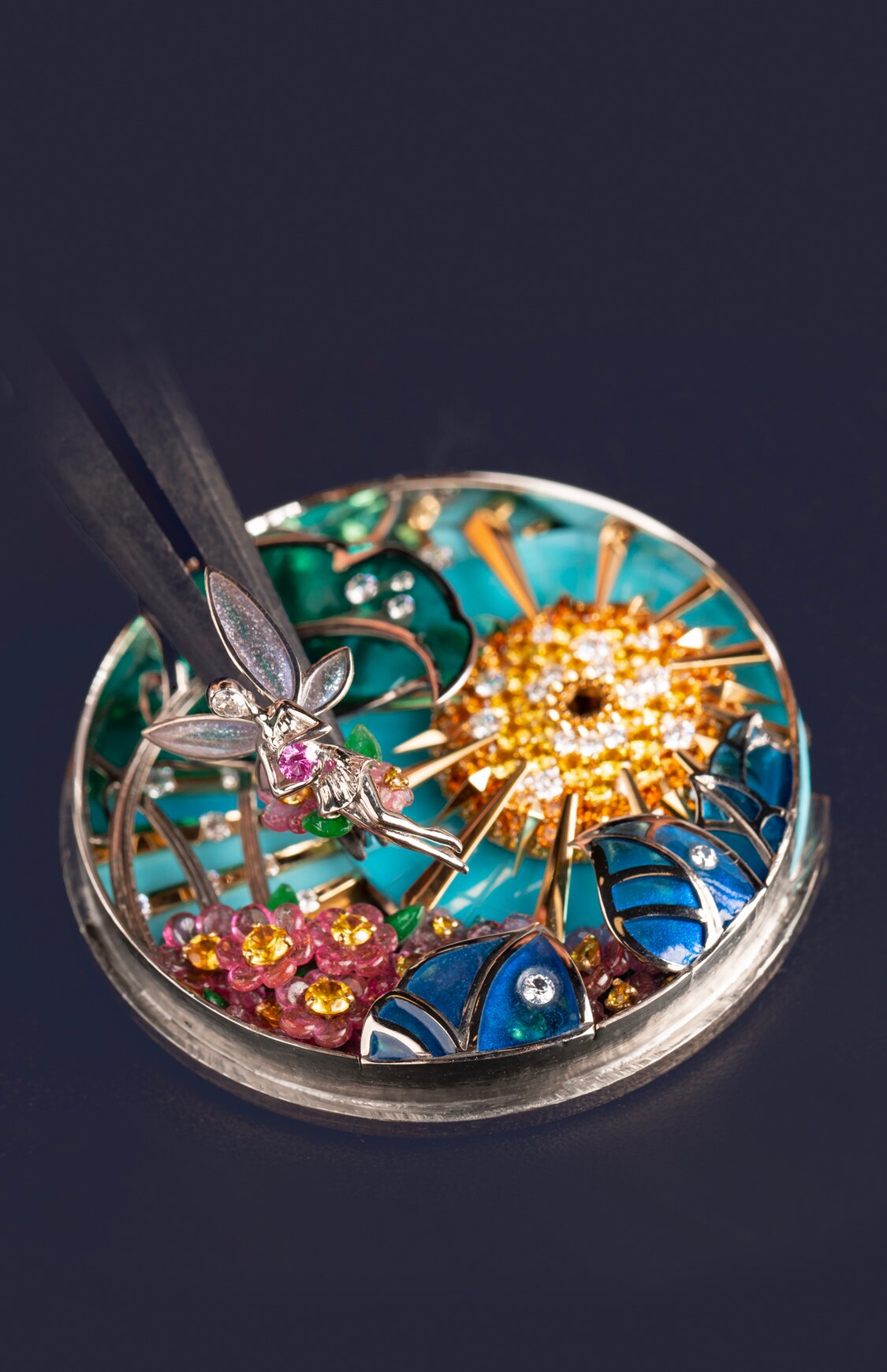 Maison Van Cleef & Arpels – Jewelry and High Jewelry, place Vendôme in ...