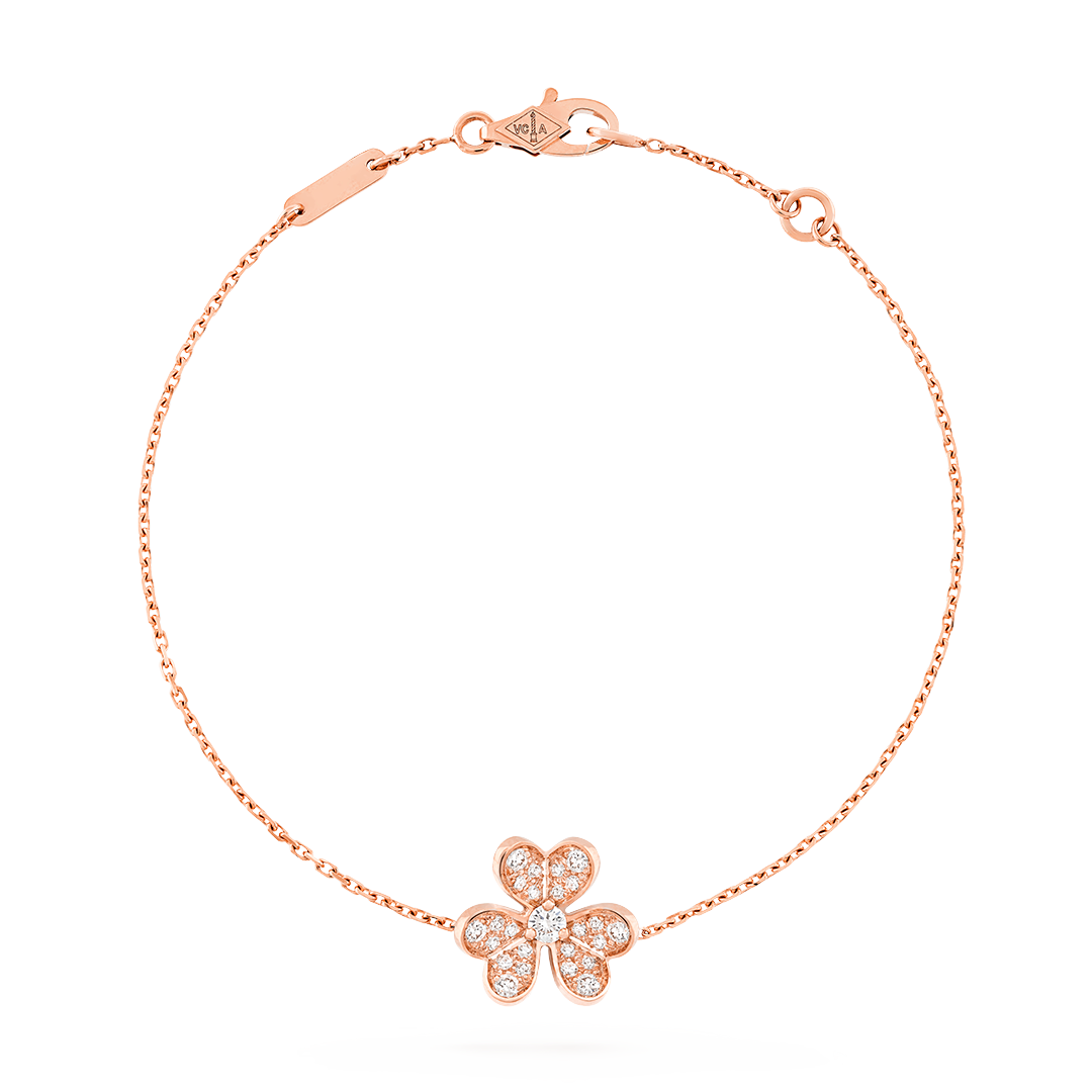 Maison Van Cleef & Arpels – Jewelry and High Jewelry, place Vendôme in ...