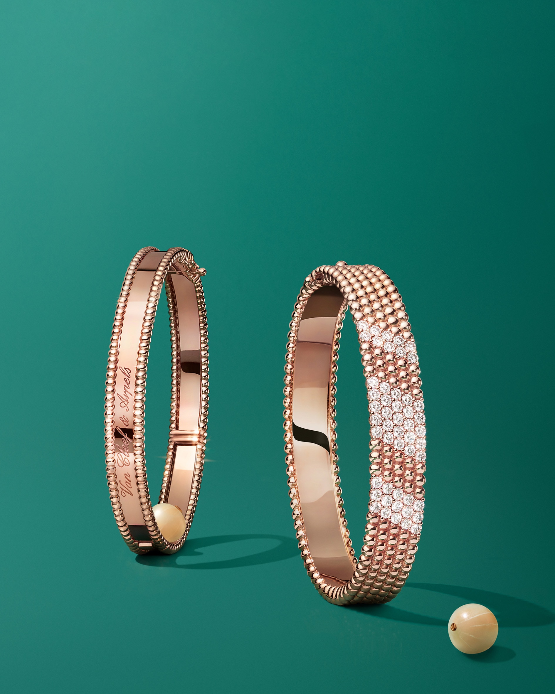 Jewelry Flowerlace Collection Page - Van Cleef & Arpels