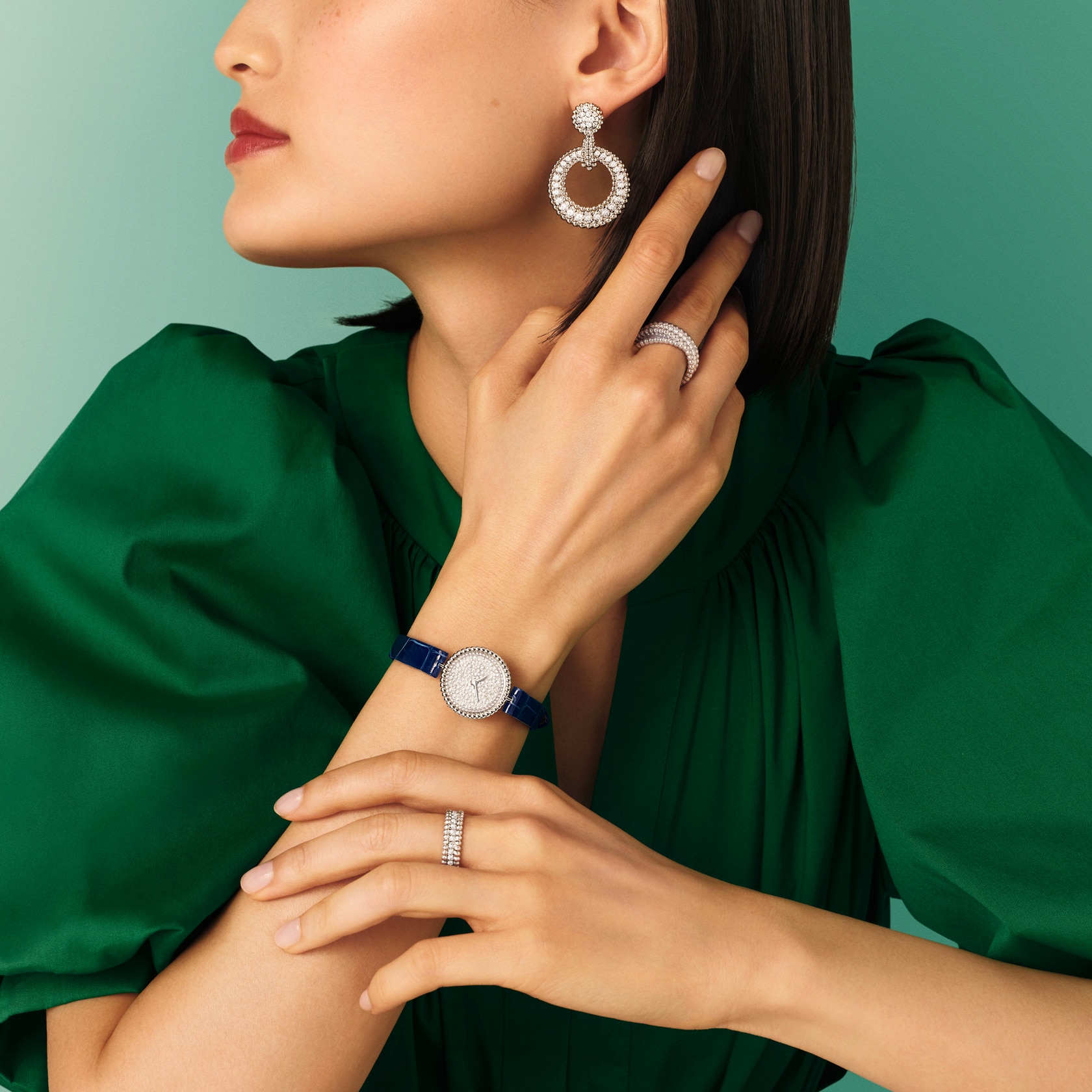 Perlée Watches - Van Cleef & Arpels