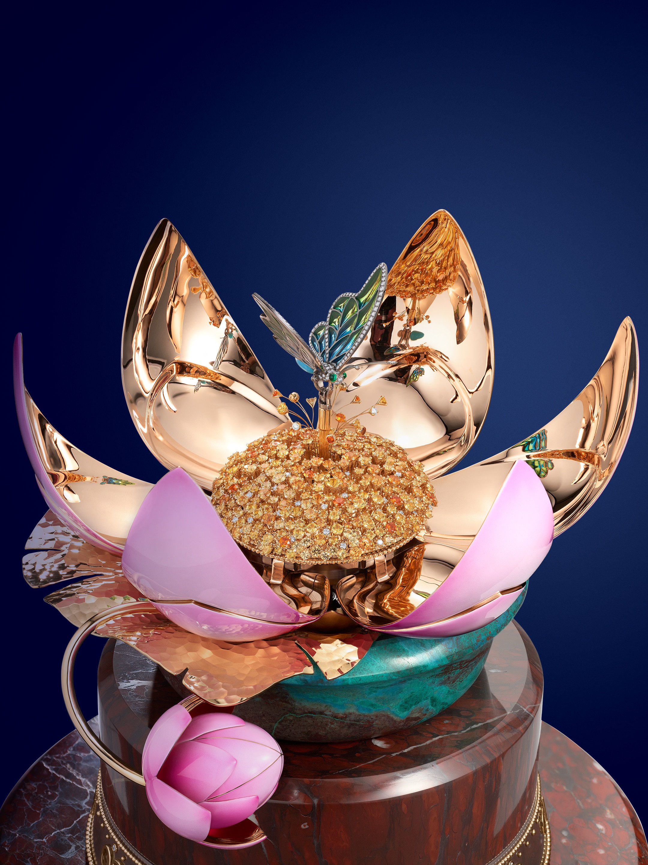 Floraison du Nénuphar automaton - Van Cleef & Arpels