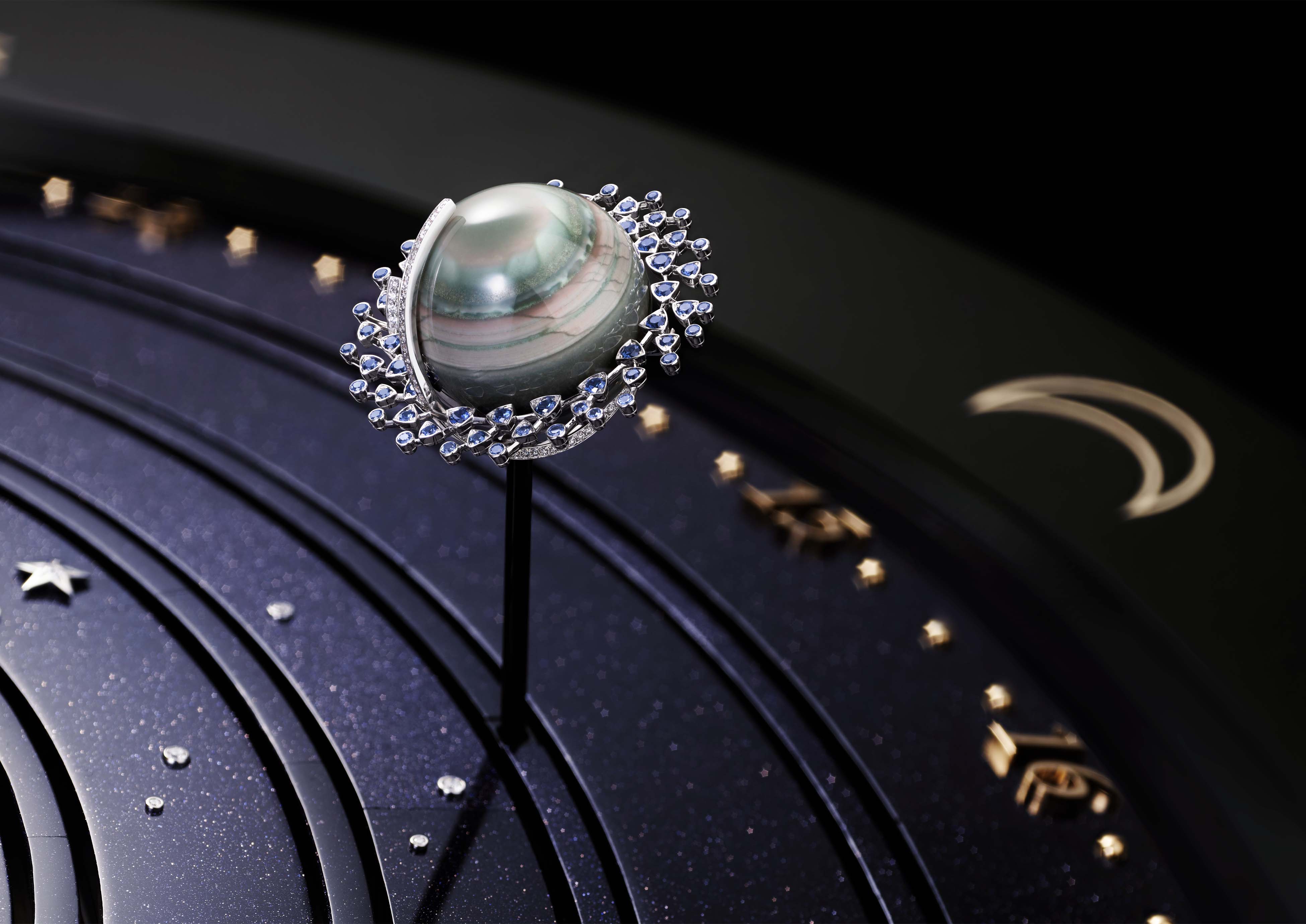 Planétarium automaton - Van Cleef & Arpels